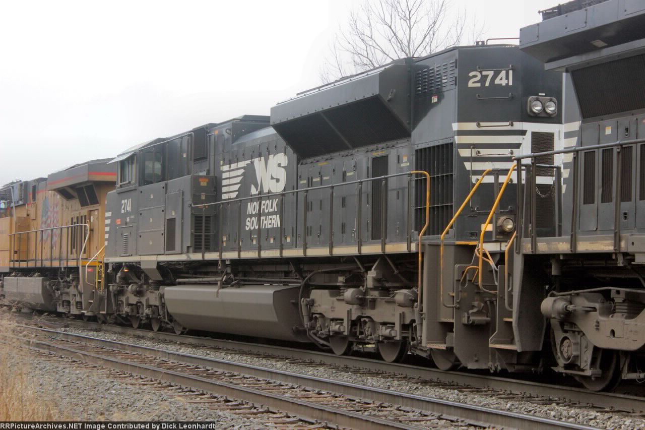 NS 2741